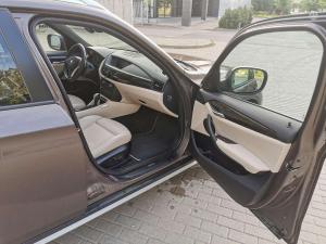Brūns BMW X1 2011 Viļņa, ar dzinēja tilpumu 2.00 L un nobraukumu 193 tūkst. km par 8300 €, foto 11 vietnē AUTOMOTO.COM.LV