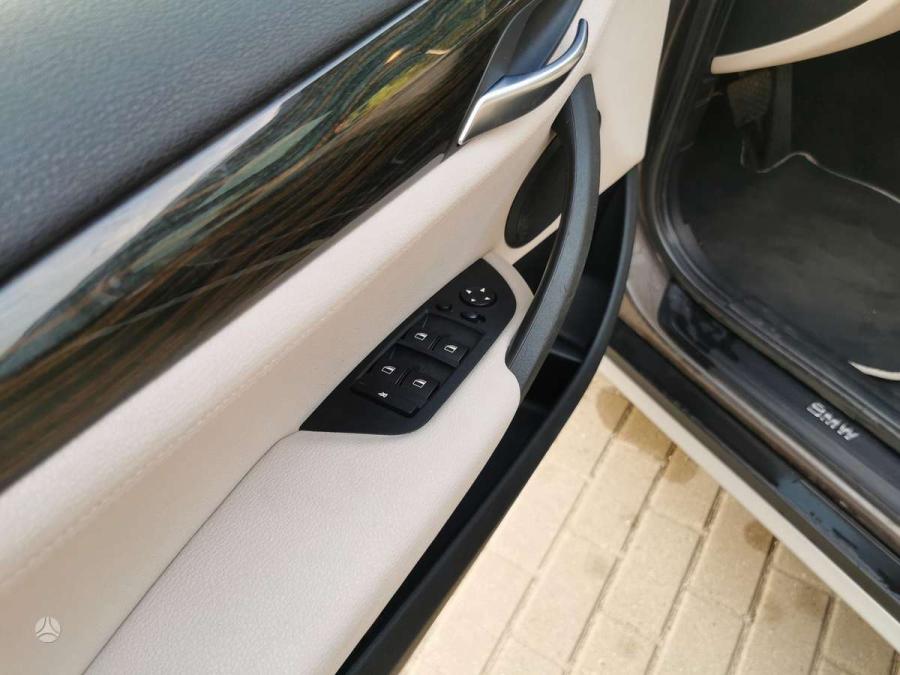 Brūns BMW X1 2011 Viļņa, ar dzinēja tilpumu 2.00 L un nobraukumu 193 tūkst. km par 8300 €, foto 18 vietnē AUTOMOTO.COM.LV