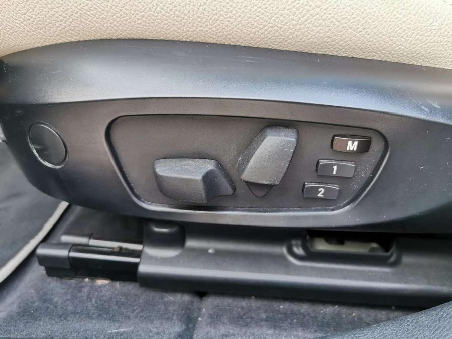 Brūns BMW X1 2011 Viļņa, ar dzinēja tilpumu 2.00 L un nobraukumu 193 tūkst. km par 8300 €, foto 21 vietnē AUTOMOTO.COM.LV