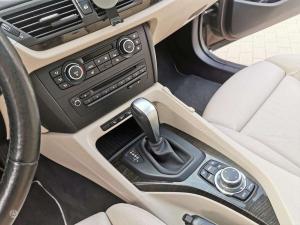 Brūns BMW X1 2011 Viļņa, ar dzinēja tilpumu 2.00 L un nobraukumu 193 tūkst. km par 8300 €, foto 25 vietnē AUTOMOTO.COM.LV