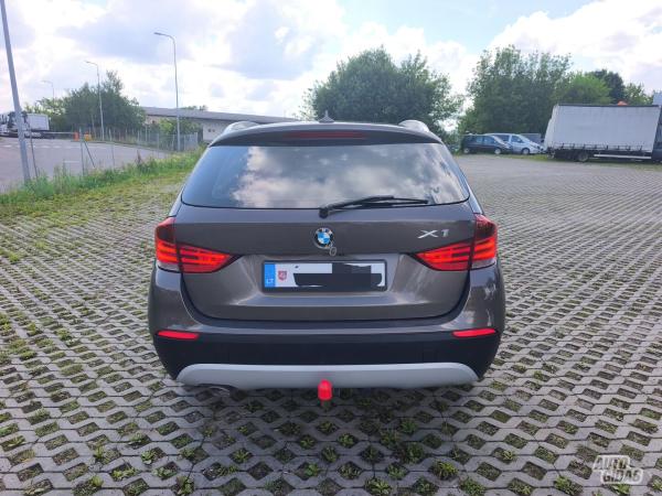Brūns BMW X1 2011 Viļņa, ar dzinēja tilpumu 2.00 L un nobraukumu 193 tūkst. km par 7200 €, foto 5 vietnē AUTOMOTO.COM.LV