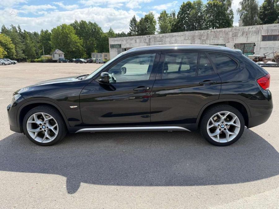 Brūns BMW X1 2011 Raseiniai, ar dzinēja tilpumu 2.00 L un nobraukumu 241 tūkst. km par 5500 €, foto 3 vietnē AUTOMOTO.COM.LV