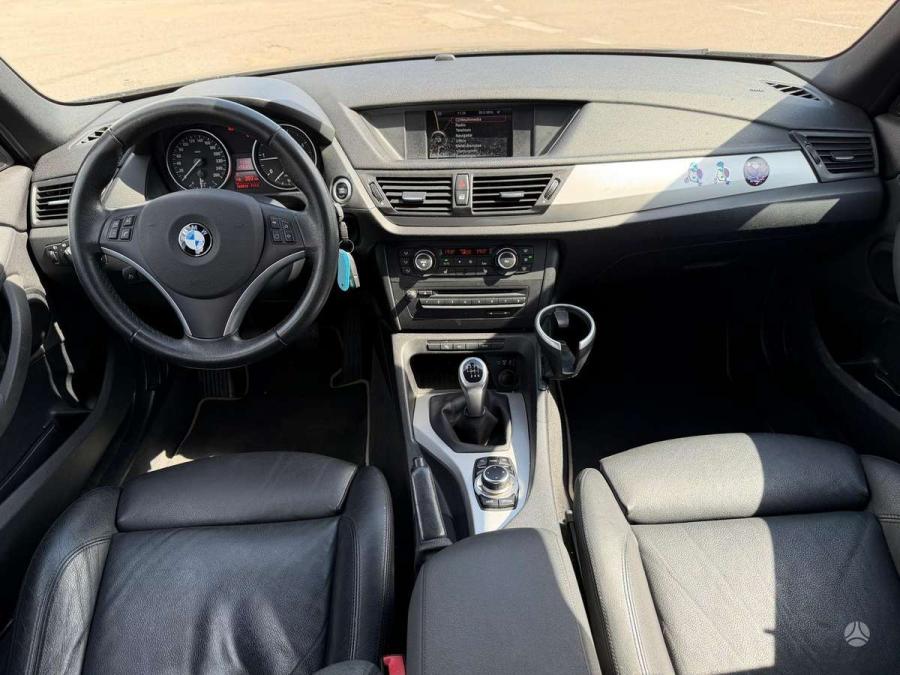 Brūns BMW X1 2011 Raseiniai, ar dzinēja tilpumu 2.00 L un nobraukumu 241 tūkst. km par 5500 €, foto 11 vietnē AUTOMOTO.COM.LV