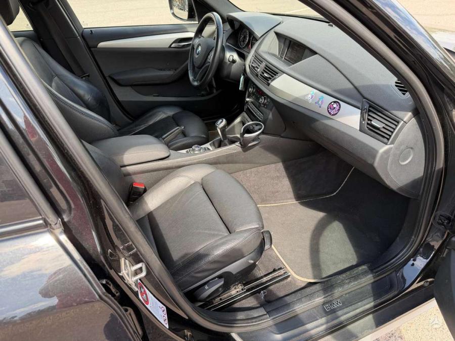 Brūns BMW X1 2011 Raseiniai, ar dzinēja tilpumu 2.00 L un nobraukumu 241 tūkst. km par 5500 €, foto 12 vietnē AUTOMOTO.COM.LV