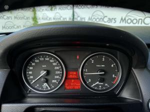 Brūns BMW X1 2011 Viļņa, ar dzinēja tilpumu 2.00 L un nobraukumu 193 tūkst. km par 7000 €, foto 15 vietnē AUTOMOTO.COM.LV