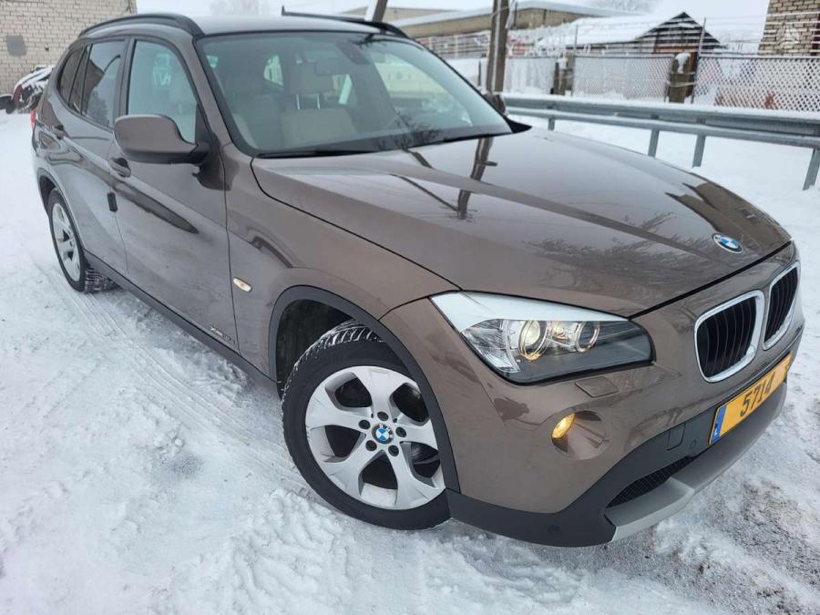 Brown BMW X1 2012 in Raseiniai, with an engine capacity of 2.00 L and mileage of 124 thousand km for 7450 €, photo 1 on AUTOMOTO.COM.LV