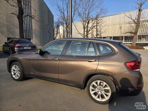Brūns BMW X1 2012 Kauņa, ar dzinēja tilpumu 2.00 L un nobraukumu 190 tūkst. km par 9400 €, foto 2 vietnē AUTOMOTO.COM.LV