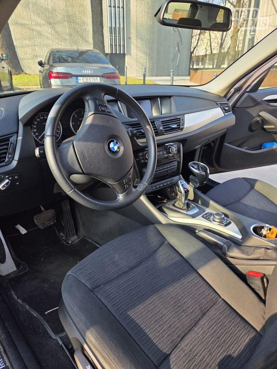 Brūns BMW X1 2012 Kauņa, ar dzinēja tilpumu 2.00 L un nobraukumu 190 tūkst. km par 9400 €, foto 4 vietnē AUTOMOTO.COM.LV