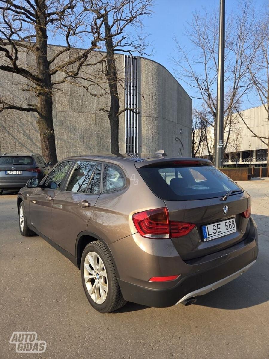 Brūns BMW X1 2012 Kauņa, ar dzinēja tilpumu 2.00 L un nobraukumu 190 tūkst. km par 9400 €, foto 5 vietnē AUTOMOTO.COM.LV