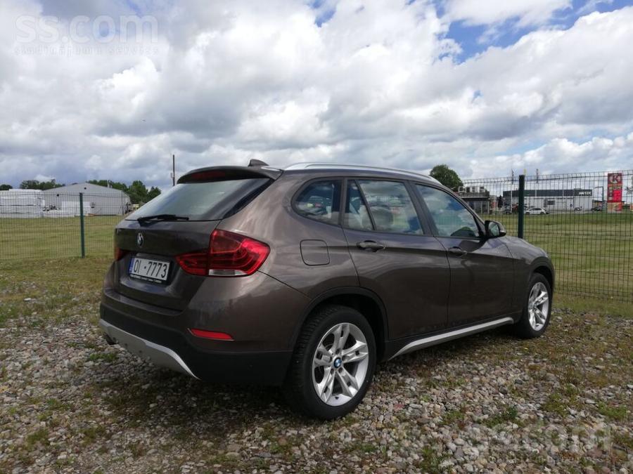 Brown BMW X1 2012 in Saldus, with an engine capacity of 2.00 L and mileage of 257 thousand km for 8800 €, photo 3 on AUTOMOTO.COM.LV