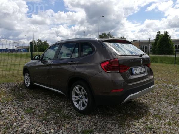 Brūns BMW X1 2012 Saldus, ar dzinēja tilpumu 2.00 L un nobraukumu 257 tūkst. km par 8800 €, foto 4 vietnē AUTOMOTO.COM.LV