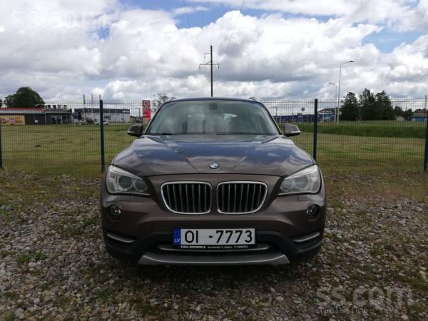 Brūns BMW X1 2012 Saldus, ar dzinēja tilpumu 2.00 L un nobraukumu 257 tūkst. km par 8800 €, foto 5 vietnē AUTOMOTO.COM.LV