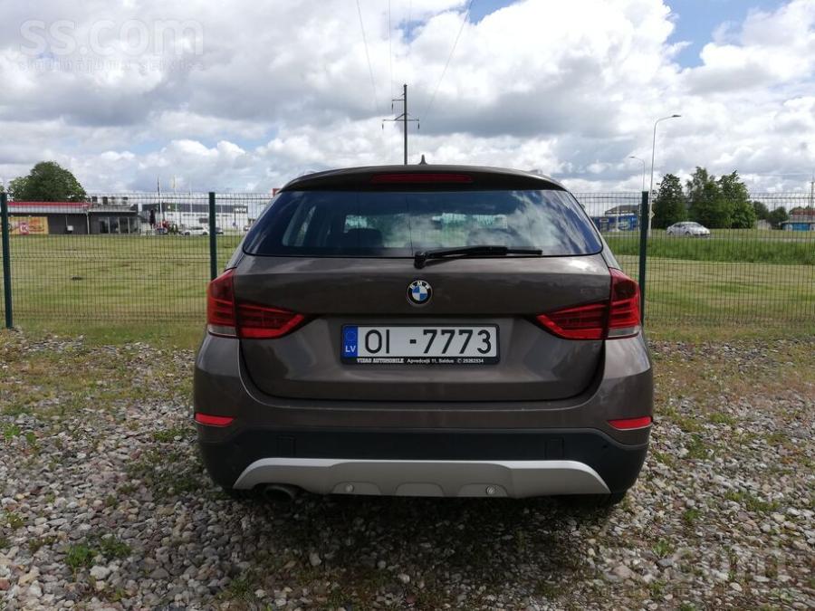 Brown BMW X1 2012 in Saldus, with an engine capacity of 2.00 L and mileage of 257 thousand km for 8800 €, photo 7 on AUTOMOTO.COM.LV