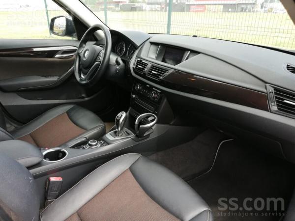 Brūns BMW X1 2012 Saldus, ar dzinēja tilpumu 2.00 L un nobraukumu 257 tūkst. km par 8800 €, foto 8 vietnē AUTOMOTO.COM.LV
