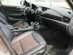 Brown BMW X1 2012 in Saldus, with an engine capacity of 2.00 L and mileage of 257 thousand km for 8800 €, photo 10 on AUTOMOTO.COM.LV