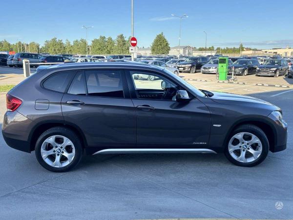 Brūns BMW X1 2012 Šauļi, ar dzinēja tilpumu 2.00 L un nobraukumu 204 tūkst. km par 7500 €, foto 4 vietnē AUTOMOTO.COM.LV