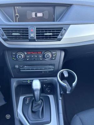 Brown BMW X1 2012 in Siauliai, with an engine capacity of 2.00 L and mileage of 204 thousand km for 7500 €, photo 17 on AUTOMOTO.COM.LV
