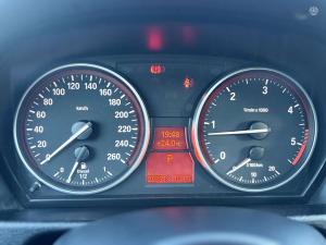 Brown BMW X1 2012 in Siauliai, with an engine capacity of 2.00 L and mileage of 204 thousand km for 7500 €, photo 18 on AUTOMOTO.COM.LV