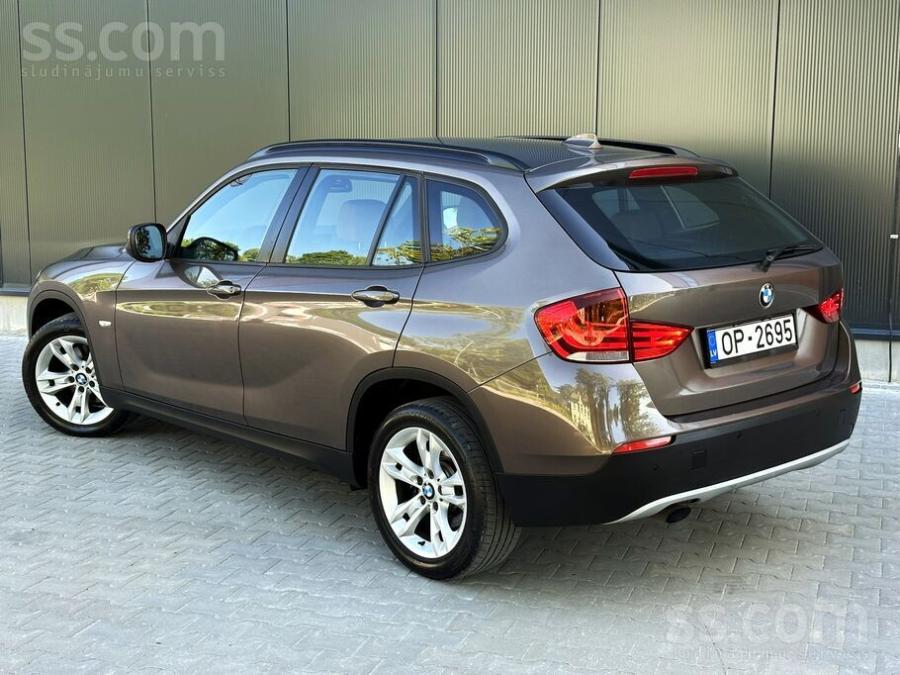 Brown BMW X1 2012 in Riga, with an engine capacity of 2.00 L and mileage of 213 thousand km for 7900 €, photo 7 on AUTOMOTO.COM.LV