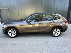 Brown BMW X1 2012 in Riga, with an engine capacity of 2.00 L and mileage of 213 thousand km for 7900 €, photo 29 on AUTOMOTO.COM.LV