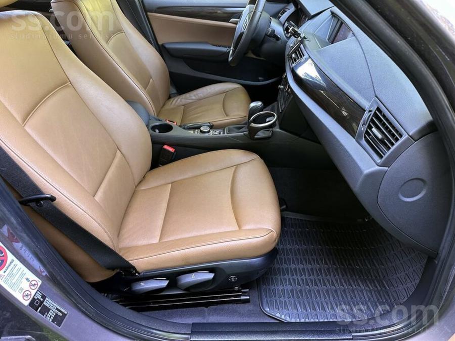 Brūns BMW X1 2012 Rīga, ar dzinēja tilpumu 2.00 L un nobraukumu 213 tūkst. km par 7500 €, foto 15 vietnē AUTOMOTO.COM.LV