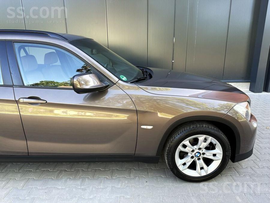 Brūns BMW X1 2012 Rīga, ar dzinēja tilpumu 2.00 L un nobraukumu 213 tūkst. km par 7500 €, foto 33 vietnē AUTOMOTO.COM.LV