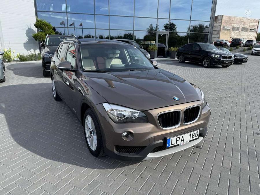 Brūns BMW X1 2012 Telšiai, ar dzinēja tilpumu 2.00 L un nobraukumu 246 tūkst. km par 6499 €, foto 11 vietnē AUTOMOTO.COM.LV