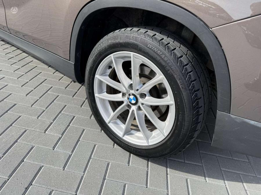 Brūns BMW X1 2012 Telšiai, ar dzinēja tilpumu 2.00 L un nobraukumu 246 tūkst. km par 6499 €, foto 12 vietnē AUTOMOTO.COM.LV