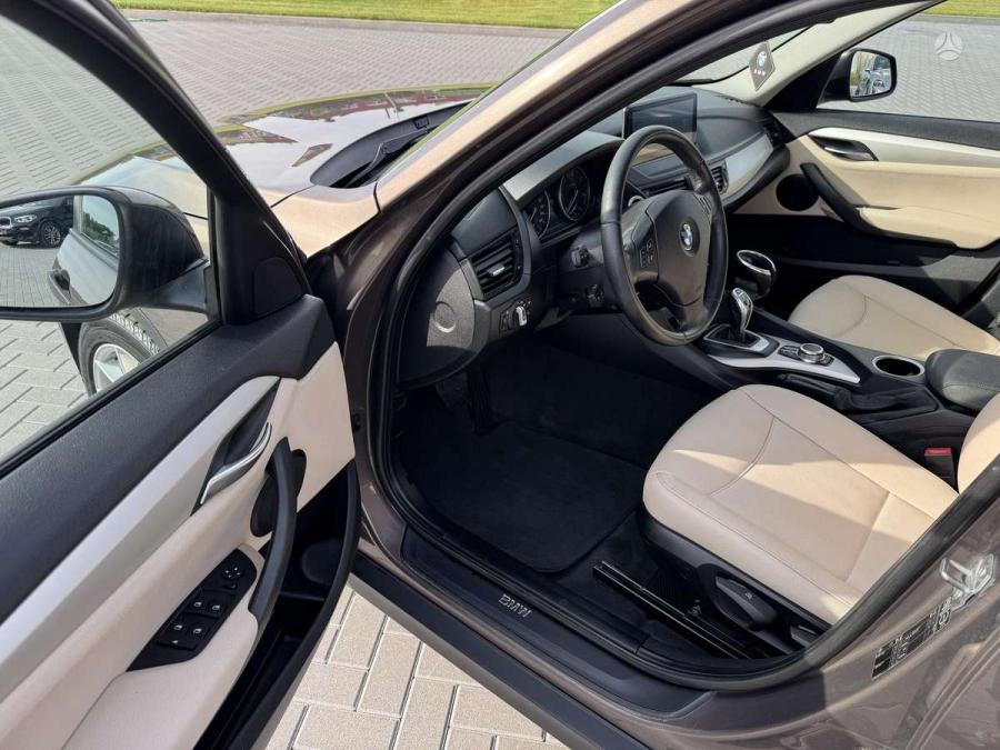 Brūns BMW X1 2012 Telšiai, ar dzinēja tilpumu 2.00 L un nobraukumu 246 tūkst. km par 6499 €, foto 14 vietnē AUTOMOTO.COM.LV