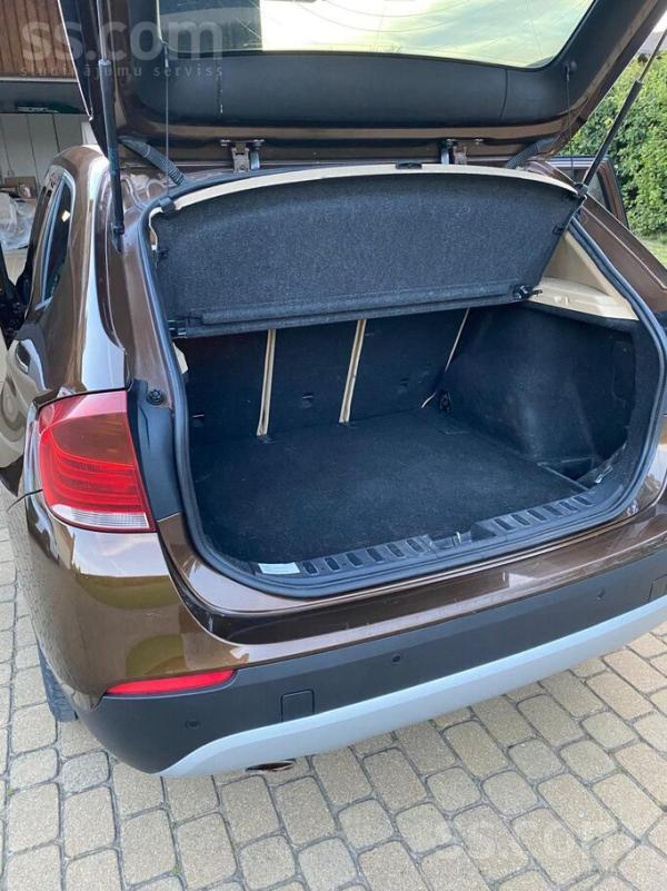 Brown BMW X1 2012 in Saldus, with an engine capacity of 2.00 L and mileage of 408 thousand km for 4900 €, photo 7 on AUTOMOTO.COM.LV