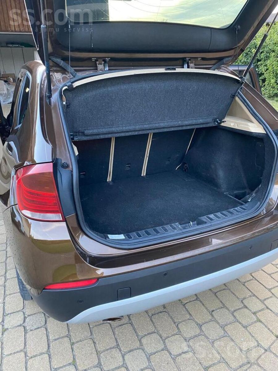 Brown BMW X1 2012 in Saldus, with an engine capacity of 2.00 L and mileage of 408 thousand km for 4900 €, photo 8 on AUTOMOTO.COM.LV