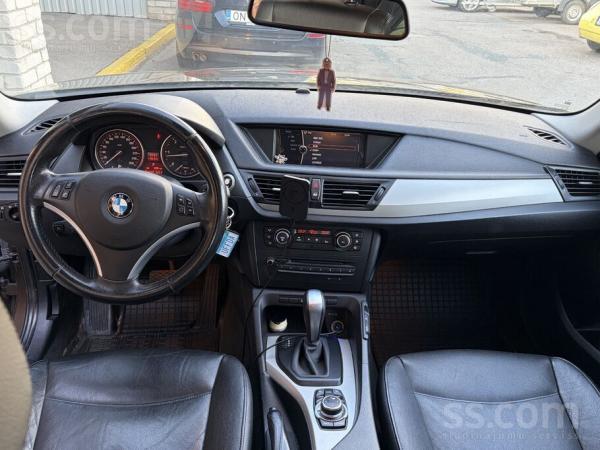 Brown BMW X1 2012 in Riga, with an engine capacity of 2.00 L and mileage of 309 thousand km for 8000 €, photo 11 on AUTOMOTO.COM.LV