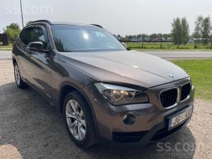 Brown BMW X1 2013 in Riga, with an engine capacity of 2.00 L and mileage of 274 thousand km for 6990 €, photo 7 on AUTOMOTO.COM.LV