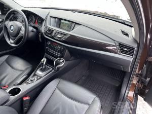 Brūns BMW X1 2013 Rīga, ar dzinēja tilpumu 2.00 L un nobraukumu 192 tūkst. km par 8950 €, foto 17 vietnē AUTOMOTO.COM.LV