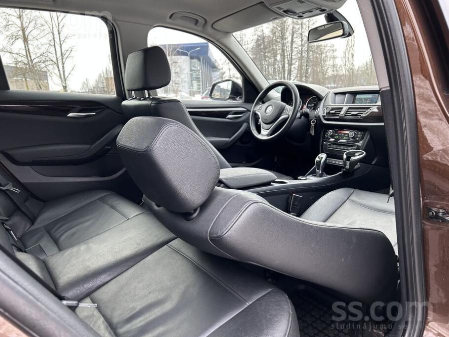 Brūns BMW X1 2013 Rīga, ar dzinēja tilpumu 2.00 L un nobraukumu 192 tūkst. km par 8950 €, foto 19 vietnē AUTOMOTO.COM.LV