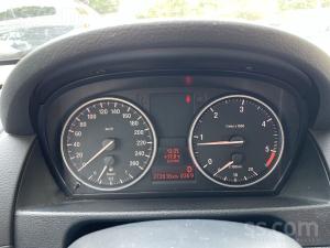 Brown BMW X1 2013 in Riga, with an engine capacity of 2.00 L and mileage of 274 thousand km for 7490 €, photo 22 on AUTOMOTO.COM.LV