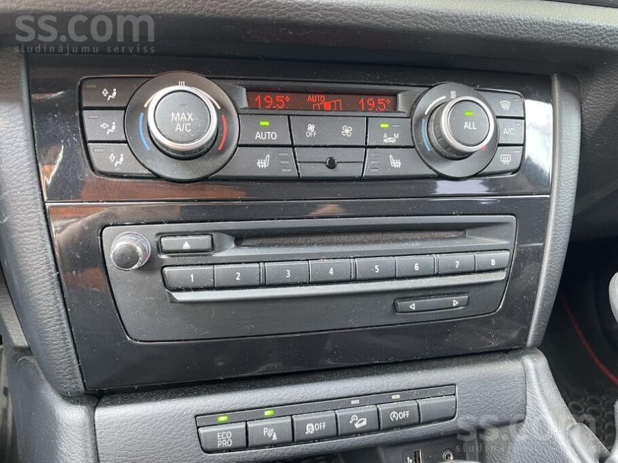 Brown BMW X1 2013 in Riga, with an engine capacity of 2.00 L and mileage of 274 thousand km for 7490 €, photo 23 on AUTOMOTO.COM.LV