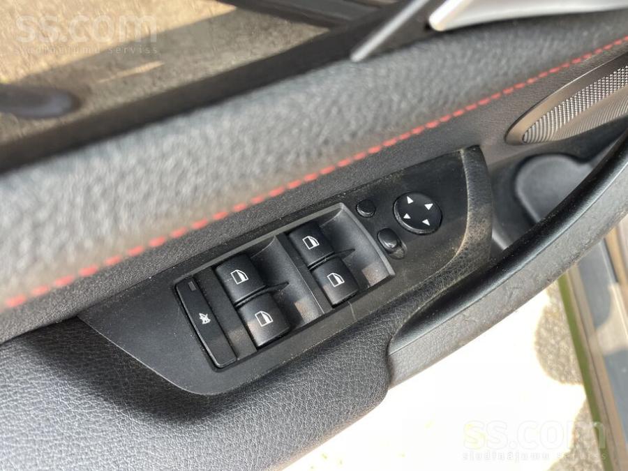 Brown BMW X1 2013 in Riga, with an engine capacity of 2.00 L and mileage of 274 thousand km for 7490 €, photo 27 on AUTOMOTO.COM.LV