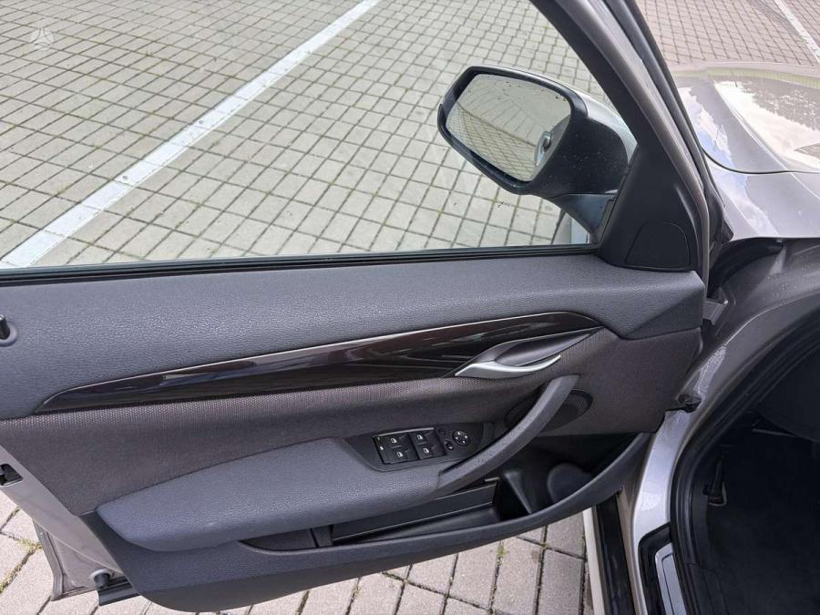 Brūns BMW X1 2013 Marijampole, ar dzinēja tilpumu 2.00 L un nobraukumu 189 tūkst. km par 8500 €, foto 17 vietnē AUTOMOTO.COM.LV