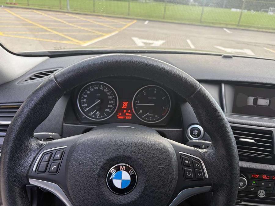 Brūns BMW X1 2013 Marijampole, ar dzinēja tilpumu 2.00 L un nobraukumu 189 tūkst. km par 8500 €, foto 19 vietnē AUTOMOTO.COM.LV