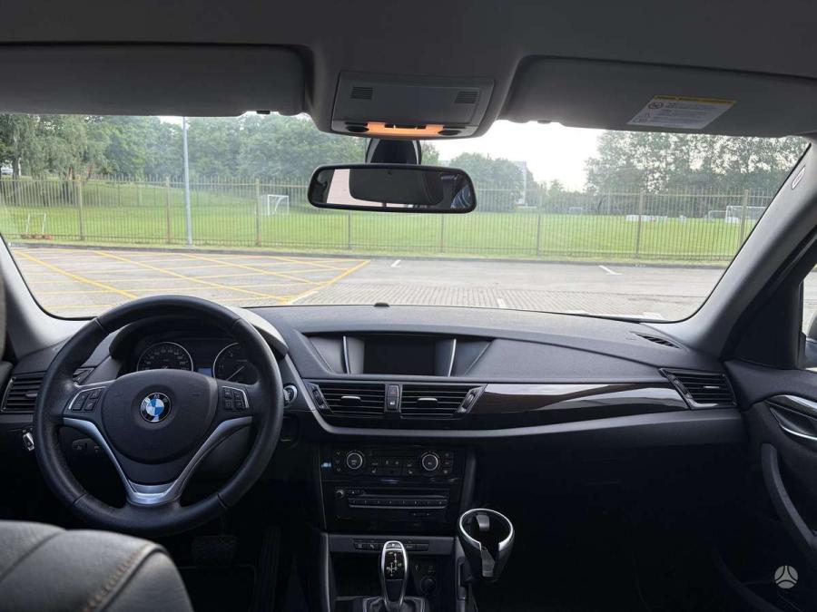 Brūns BMW X1 2013 Marijampole, ar dzinēja tilpumu 2.00 L un nobraukumu 189 tūkst. km par 8500 €, foto 27 vietnē AUTOMOTO.COM.LV