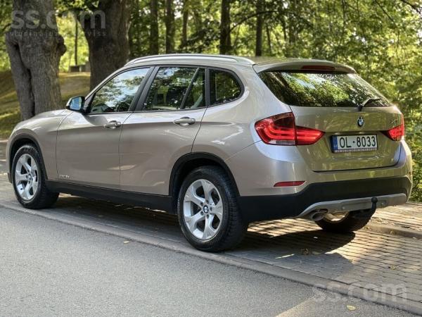 Brūns BMW X1 2013 Bauska, ar dzinēja tilpumu 2.00 L un nobraukumu 381 tūkst. km par 6850 €, foto 4 vietnē AUTOMOTO.COM.LV