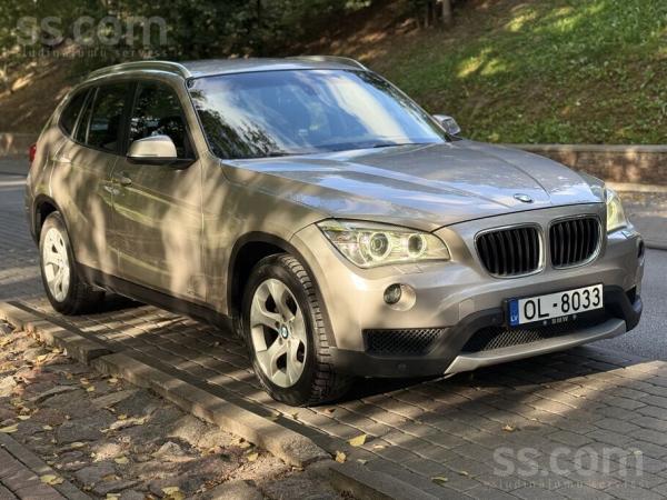 Brown BMW X1 2013 in Bauska, with an engine capacity of 2.00 L and mileage of 381 thousand km for 6850 €, photo 2 on AUTOMOTO.COM.LV