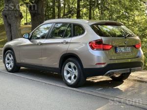 Brūns BMW X1 2013 Bauska, ar dzinēja tilpumu 2.00 L un nobraukumu 381 tūkst. km par 6290 €, foto 5 vietnē AUTOMOTO.COM.LV