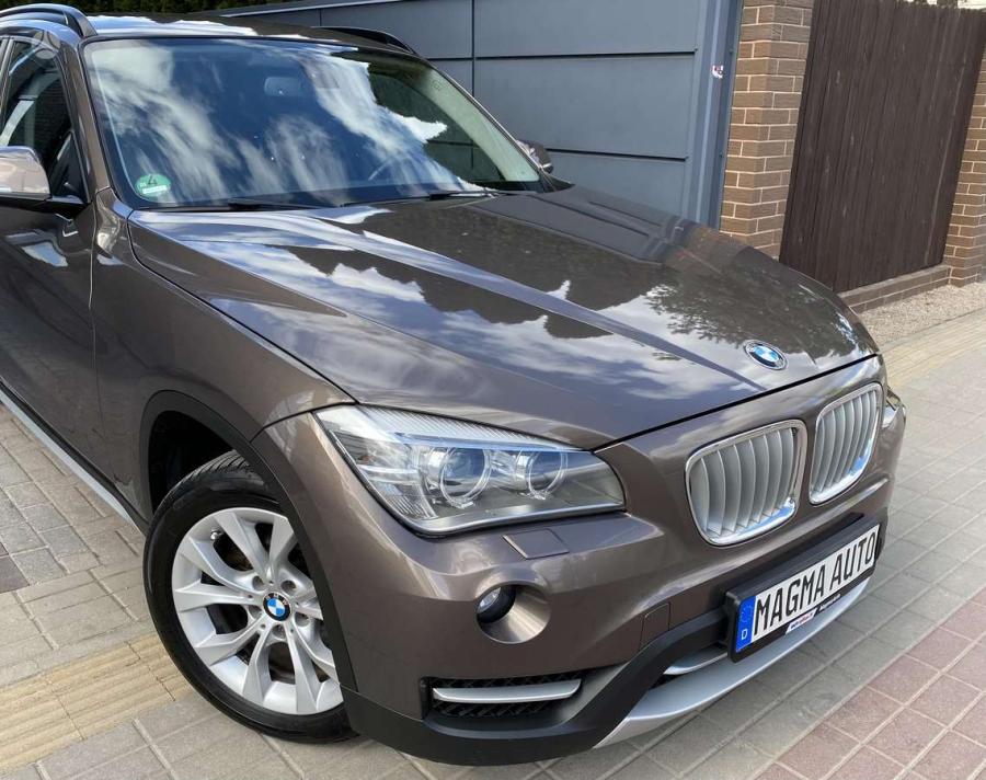 Brown BMW X1 2014 in Marijampole, with an engine capacity of 2.00 L and mileage of 242 thousand km for 8450 €, photo 8 on AUTOMOTO.COM.LV