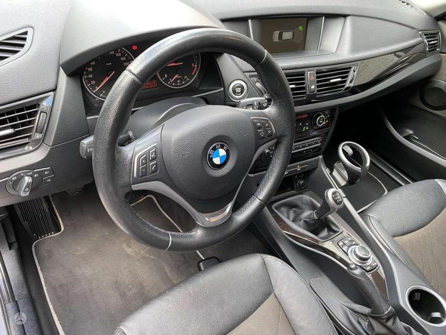 Brown BMW X1 2014 in Marijampole, with an engine capacity of 2.00 L and mileage of 242 thousand km for 8450 €, photo 16 on AUTOMOTO.COM.LV