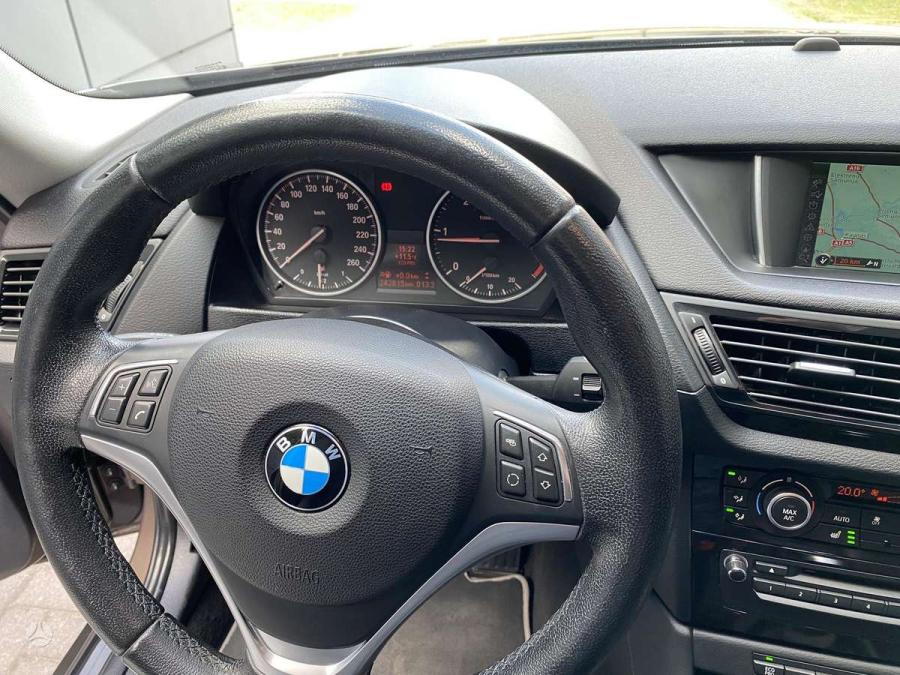 Brown BMW X1 2014 in Marijampole, with an engine capacity of 2.00 L and mileage of 242 thousand km for 8450 €, photo 18 on AUTOMOTO.COM.LV
