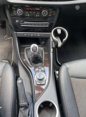 Brown BMW X1 2014 in Marijampole, with an engine capacity of 2.00 L and mileage of 242 thousand km for 8450 €, photo 24 on AUTOMOTO.COM.LV