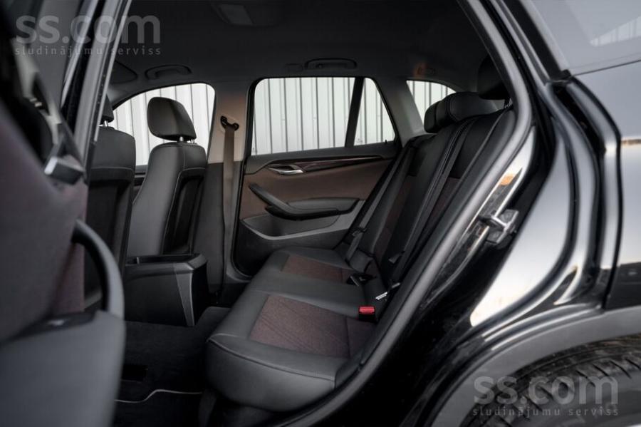 Brown BMW X1 2014 in Tukums, with an engine capacity of 2.00 L and mileage of 225 thousand km for 10590 €, photo 11 on AUTOMOTO.COM.LV