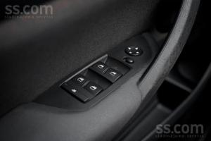 Brown BMW X1 2014 in Tukums, with an engine capacity of 2.00 L and mileage of 225 thousand km for 10590 €, photo 14 on AUTOMOTO.COM.LV